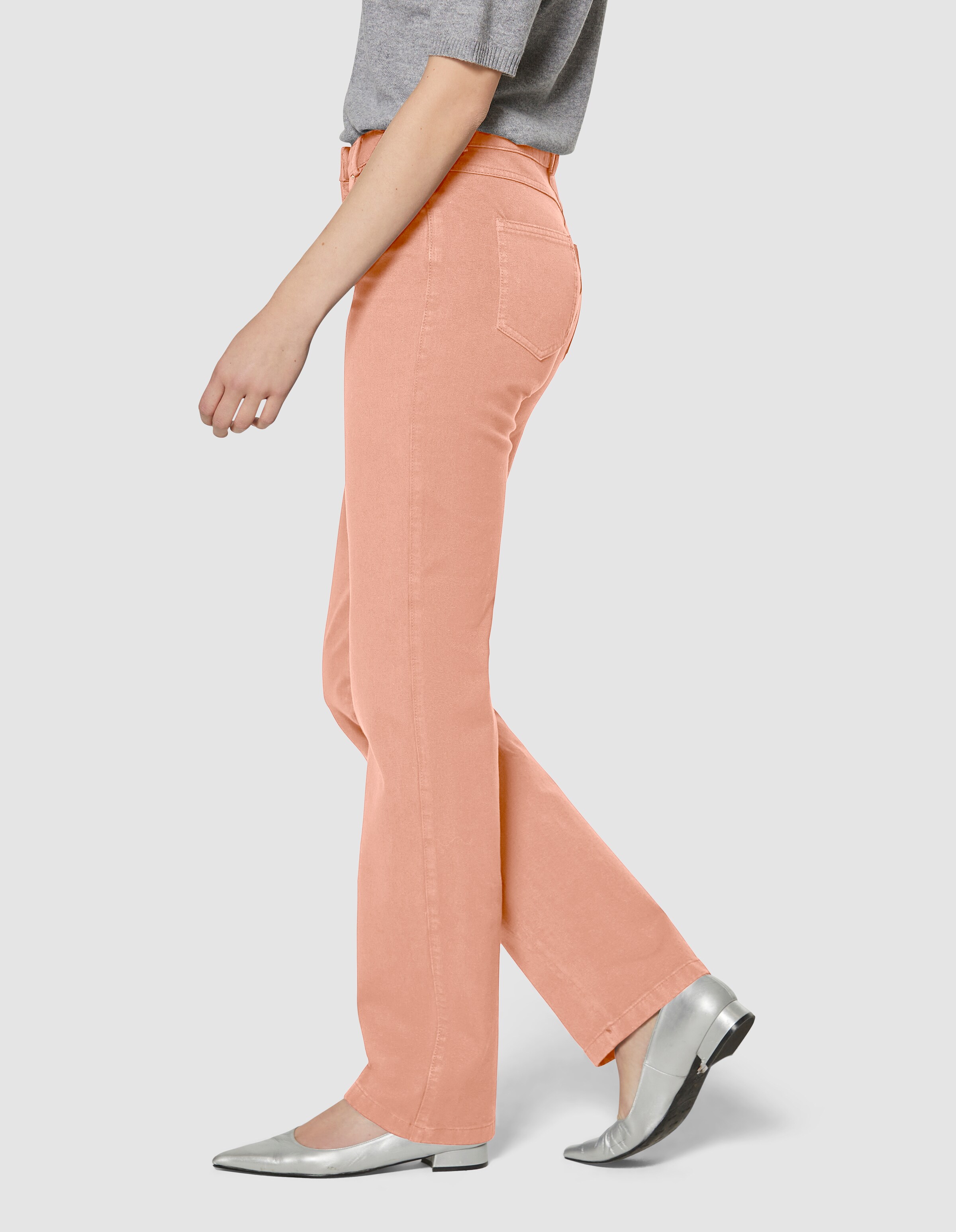 M-jeans with logo decoration in peach | MADELEINE Fashion