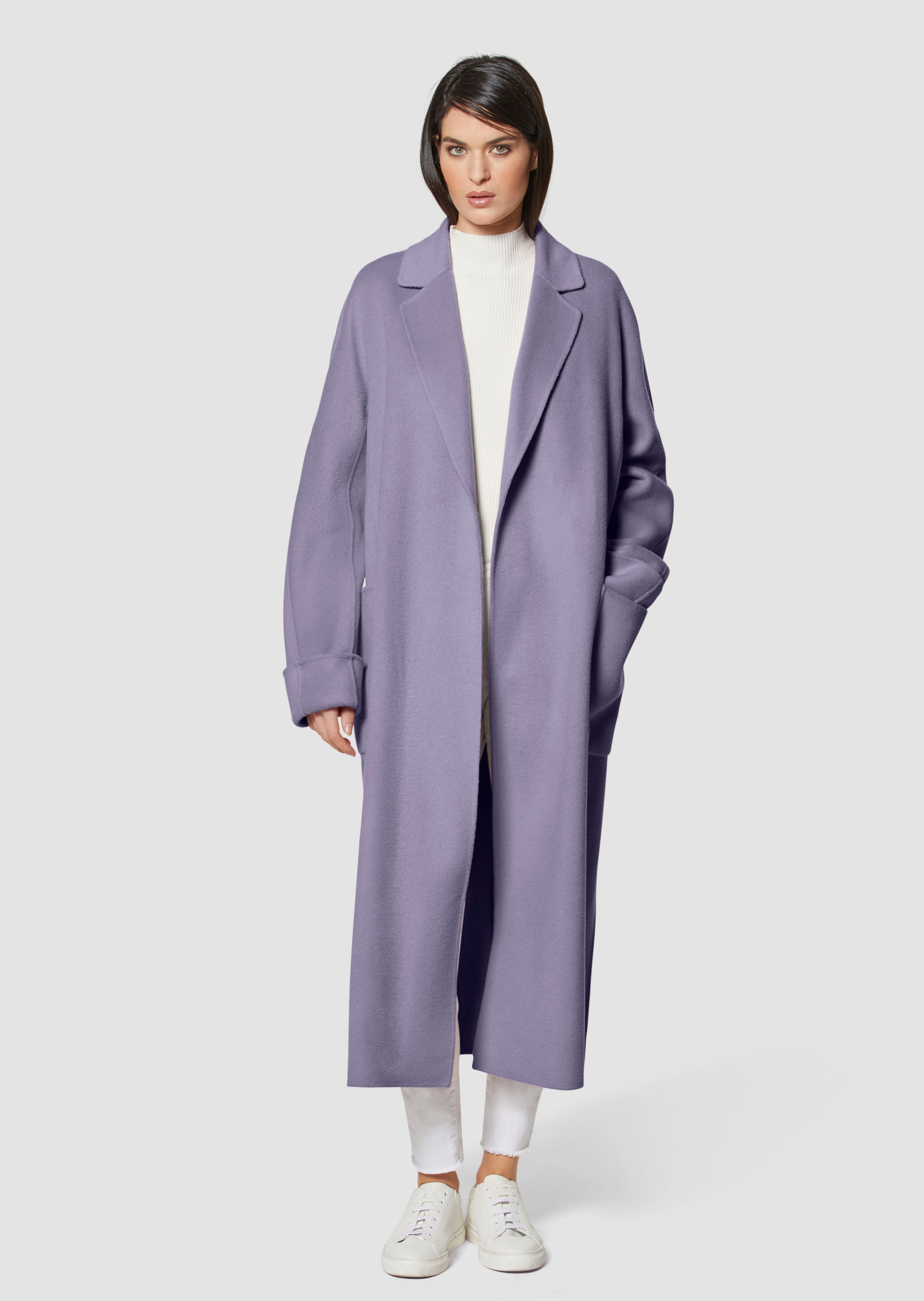 Lightweight long wool coat in light amethyst | MADELEINE Fashion