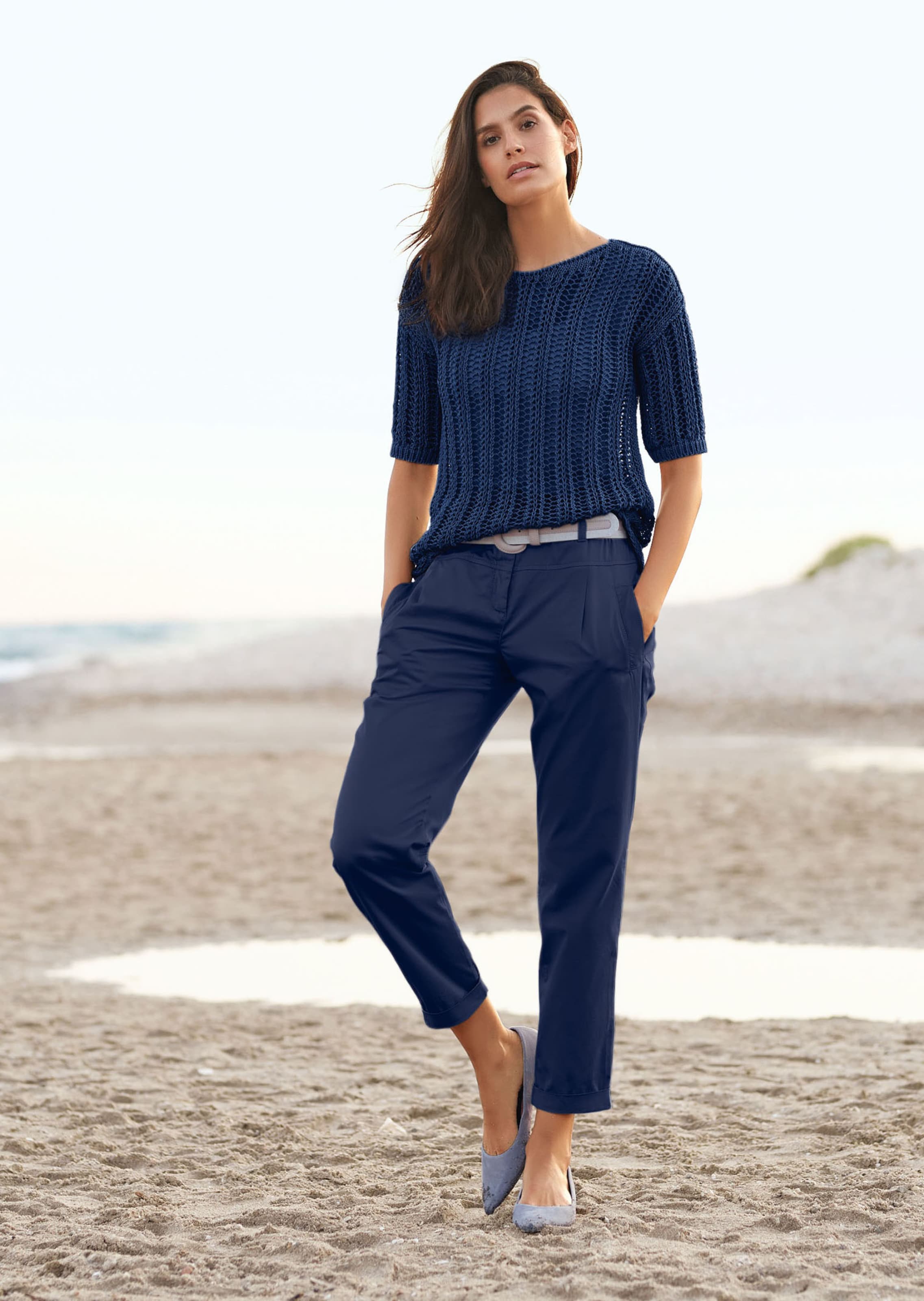 Jumper in navy | MADELEINE Fashion