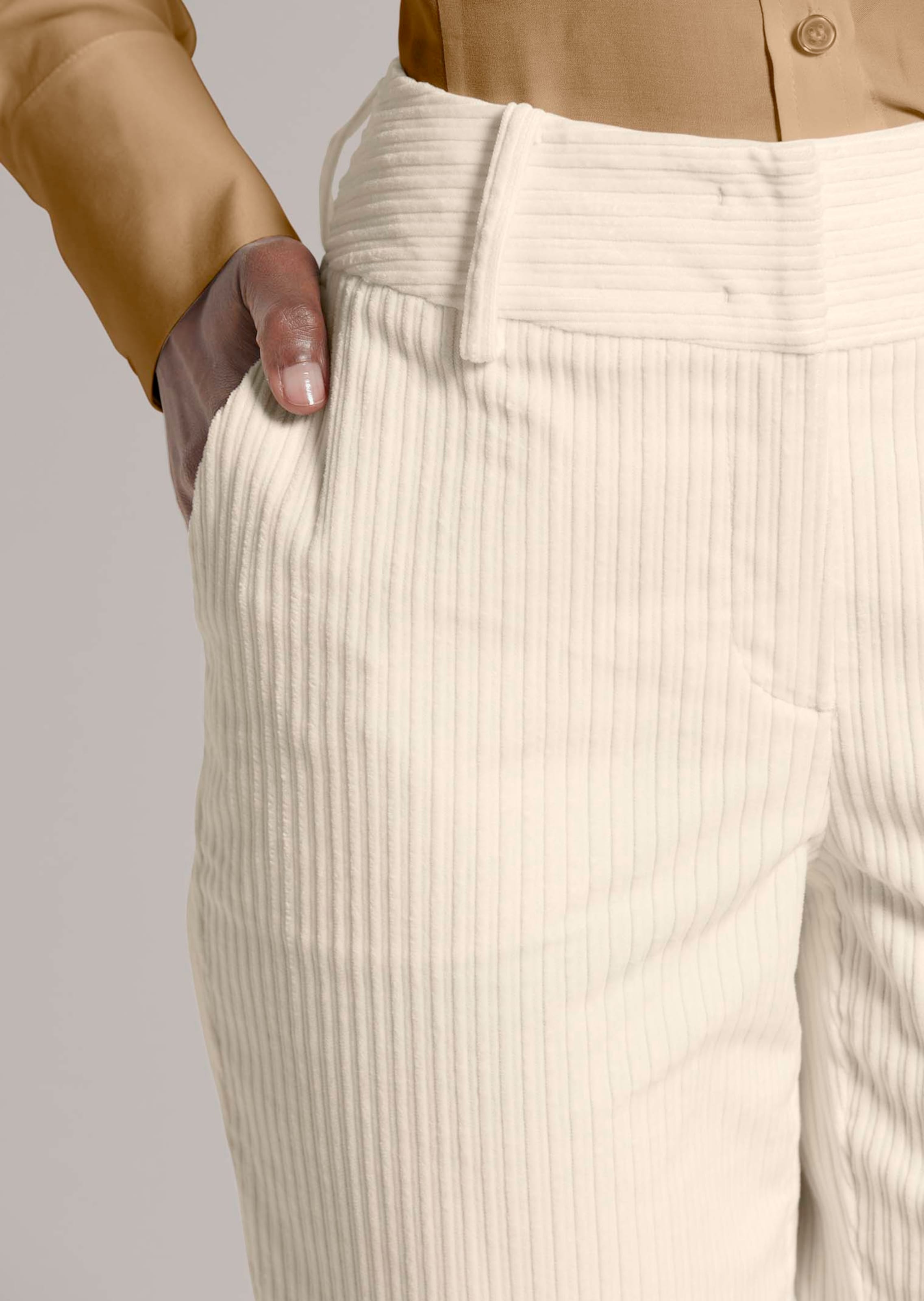 Cordhose Damen Wei