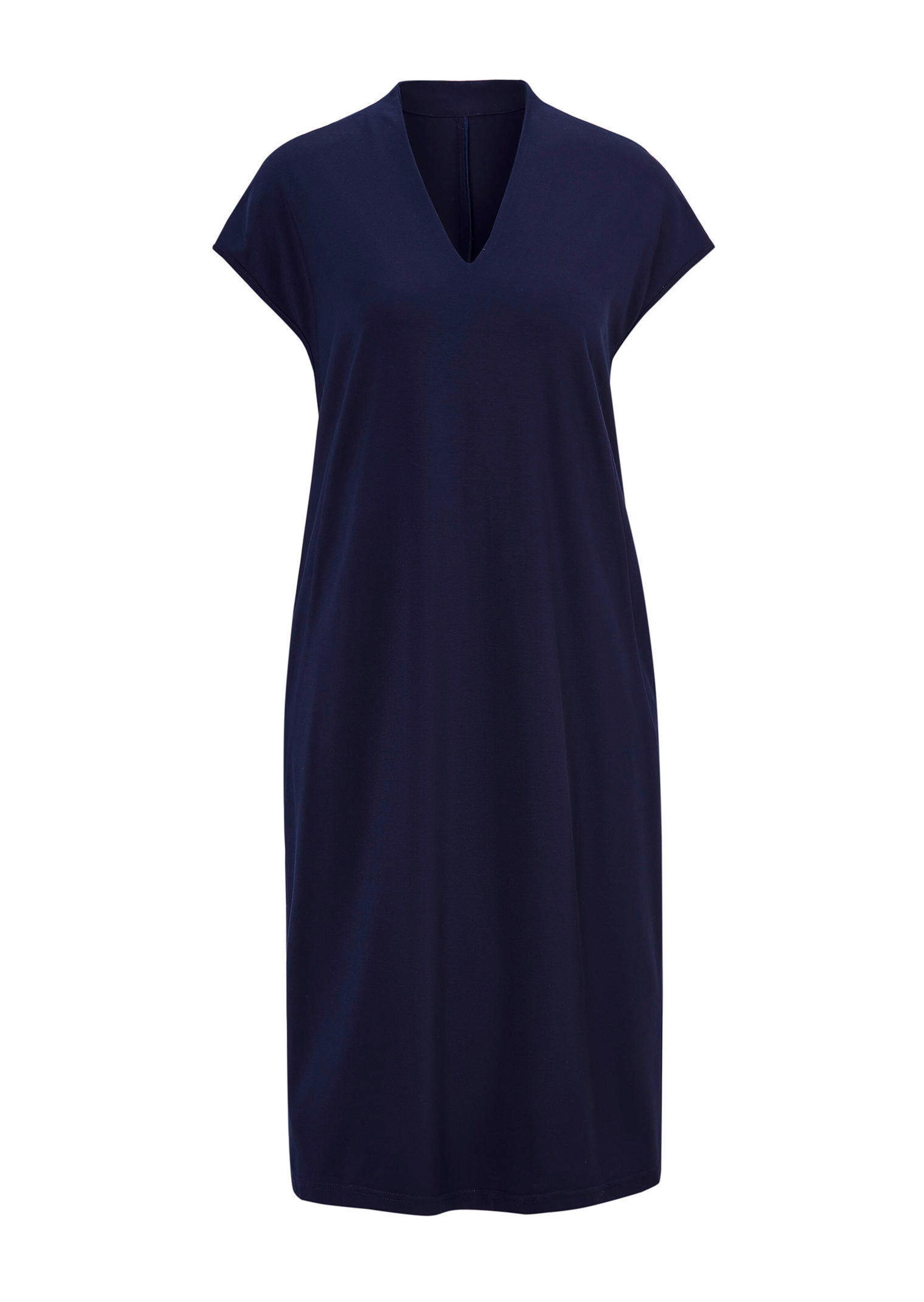 Mode pour les femmes de plus de 50 ans avec une coupe parfaite ...